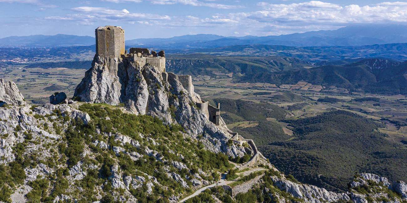 Parution topoguide : GR®367, itinérance sur le sentier cathare - Mon GR®